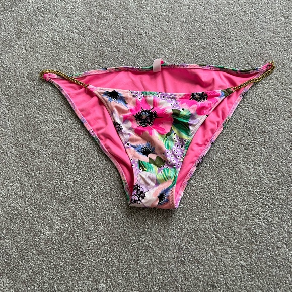 Victoria's Secret | Swim | Gold Chain Floral Bikini Bottoms | Poshmark